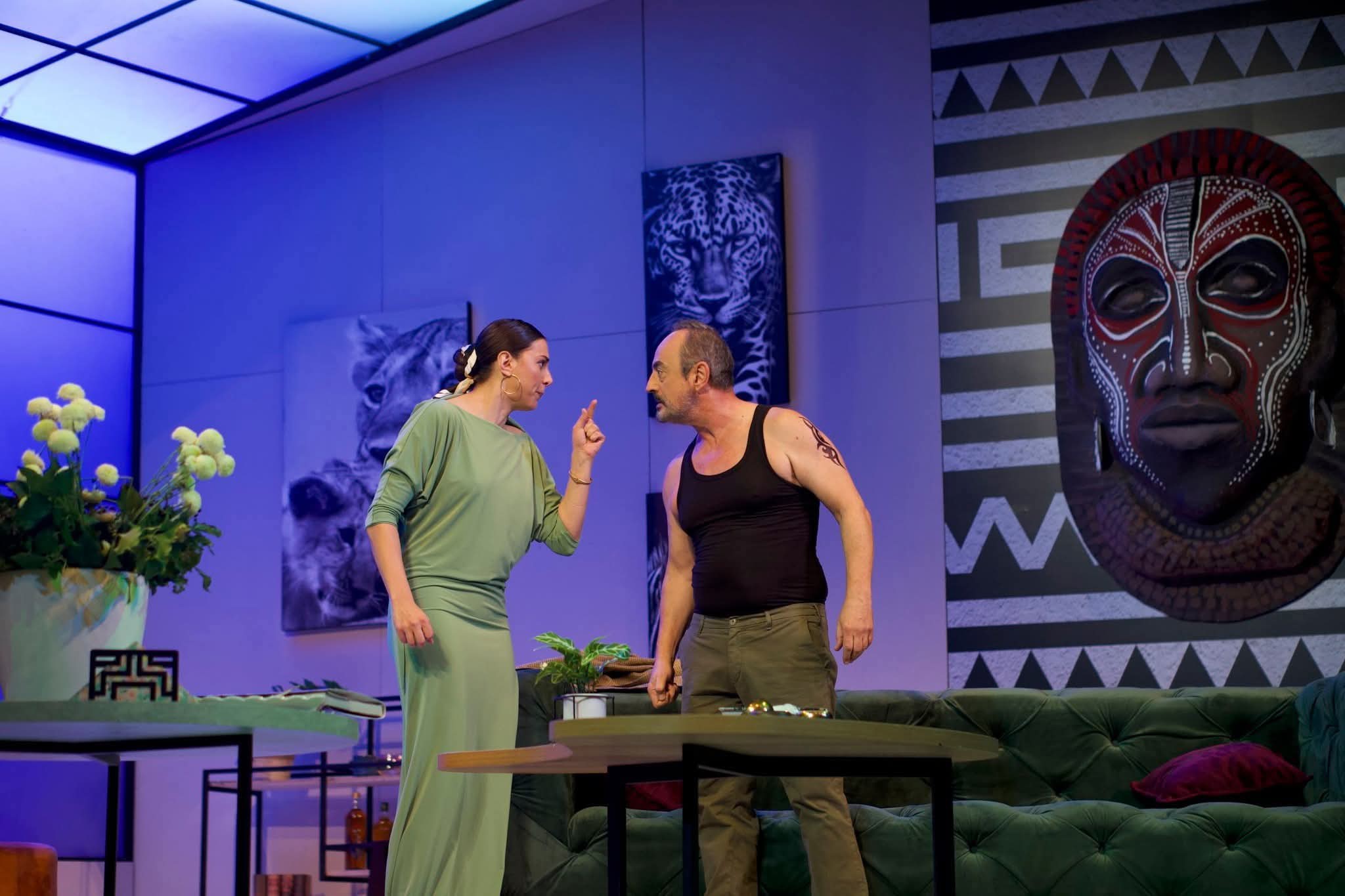 „Бог на колежот“ вечерва на програмата на МТФ „Денови на комедија“ - GRID.mk